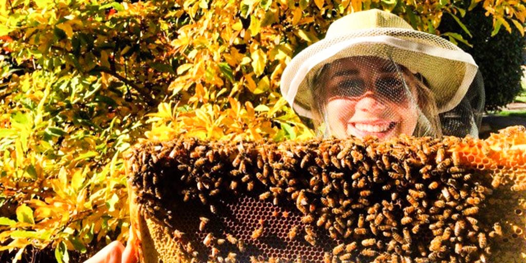 Caroline Lowery ’16 launches flowery delivery service