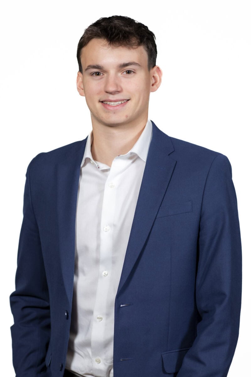 Introducing the new sophomores in the Morehead-Cain Class of 2027 ...